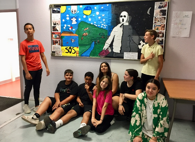 Inauguration de l’œuvre collective du S.A.S - Actualités - COLLEGE VIA DOMITIA